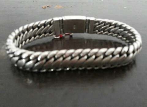 perhiasan aksesoris cowok gelang cowok gelang perak bali borobudur ...