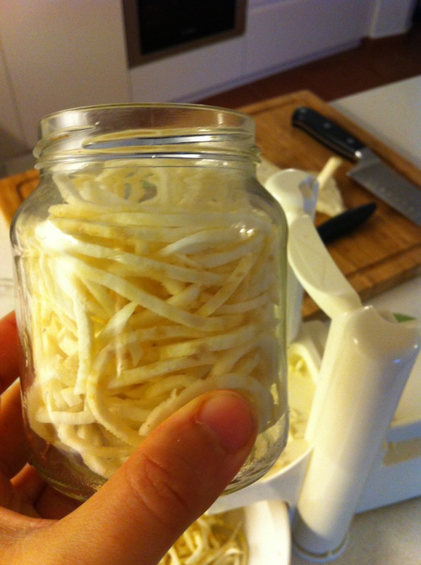 ALIMENTACION HOLISTICA: APIO - RÁBANO EN CONSERVA