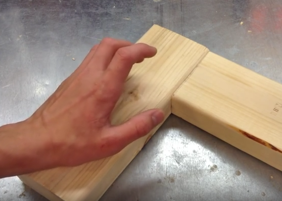 THE TOOL STORE BLOG: Half Lap Joints on a Sliding Mitre Saw