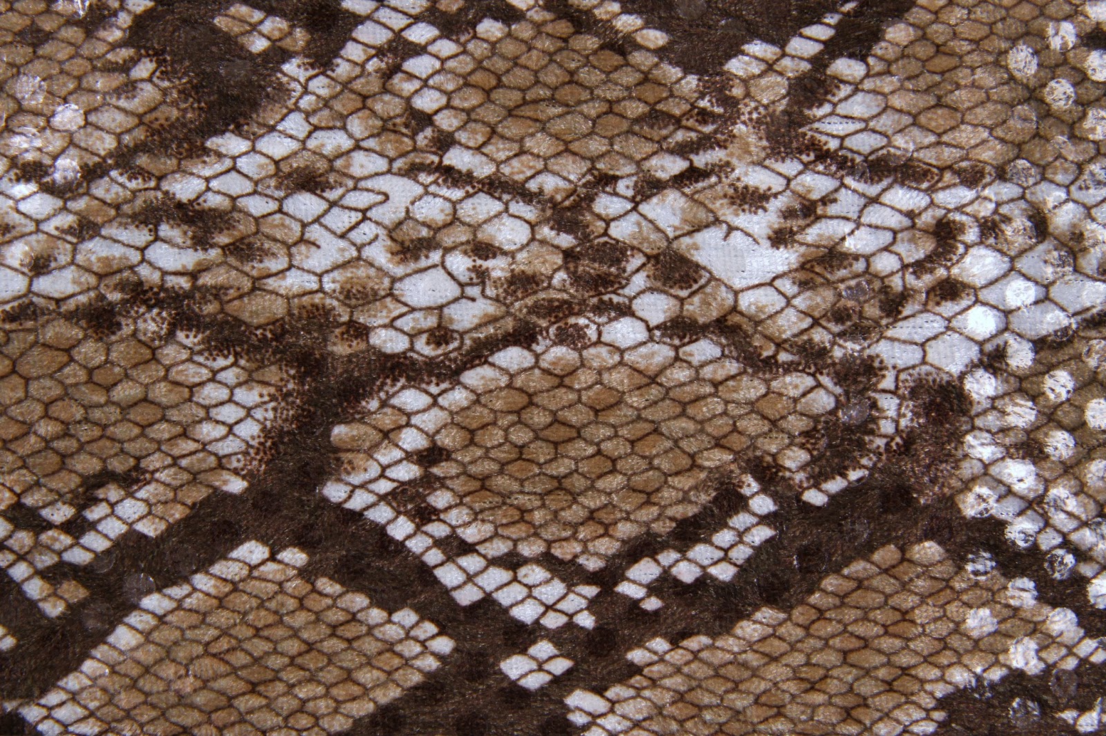 peAko*boots: Snakeskin boot cuffs for Valentine's Day - show a bit of ...