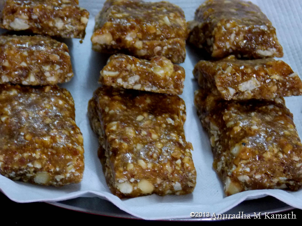 Kudpiraj's Garam Tawa: Groundnut Chikki(Peanut Candy) by Anuradha ...