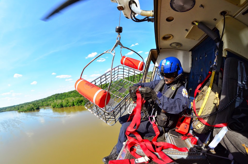 United States Park Police: U. S. Park Police Aviation Unit Assists in ...