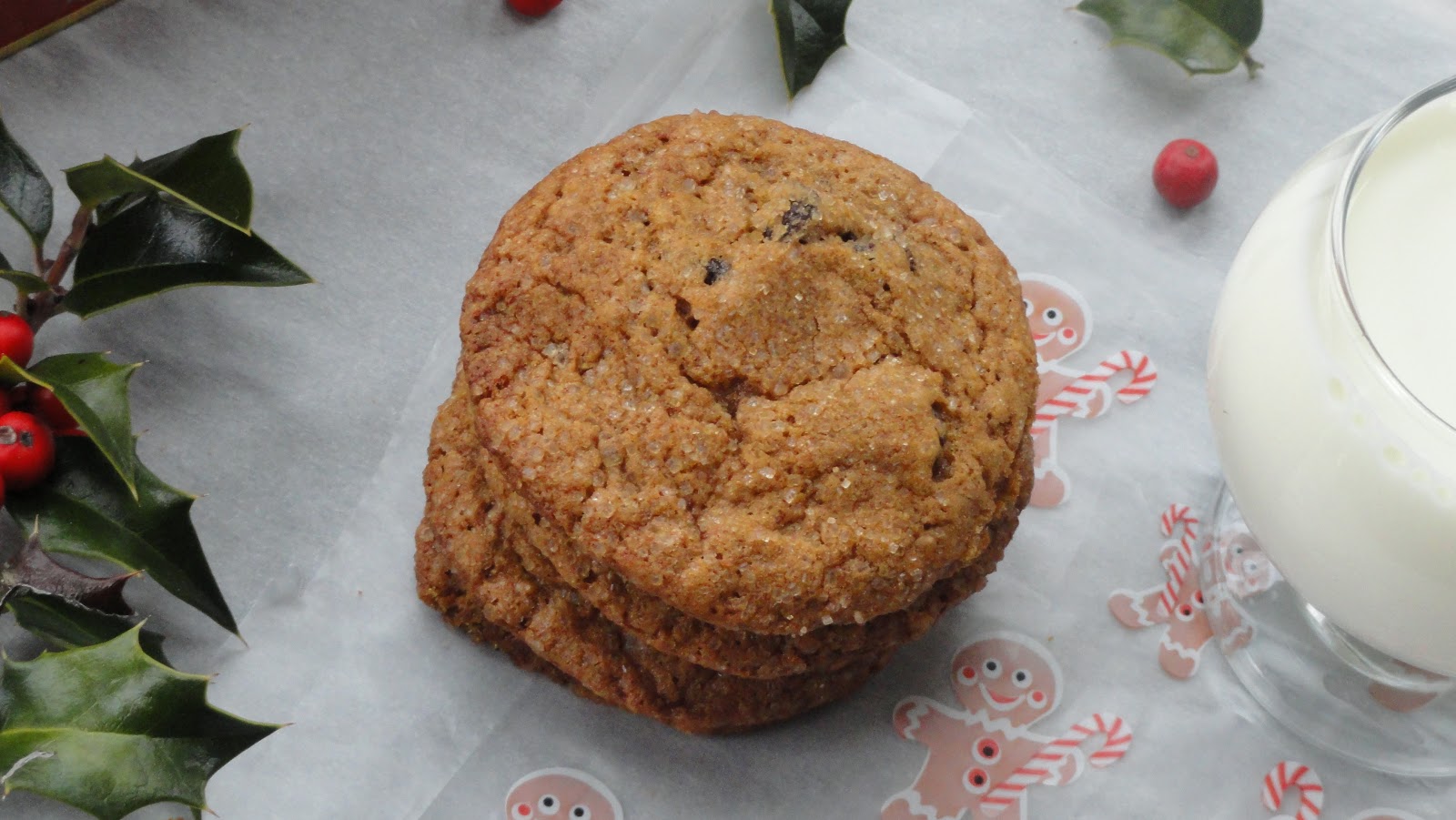 A Peek into My Kitchen: Chewy Ginger Cookies with Raisins
