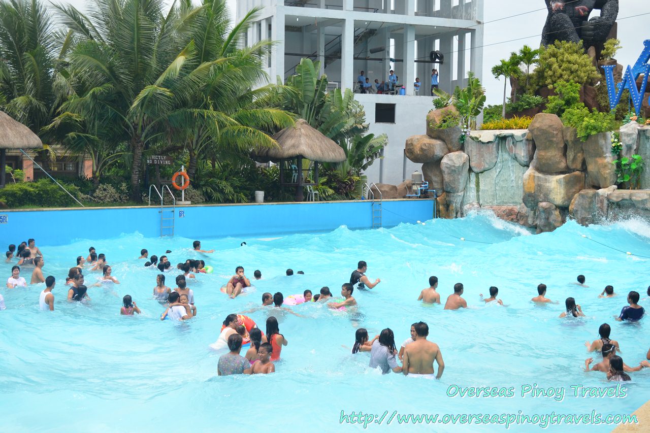 Overseas Pinoy Travels: Amana Water Park, Pandi, Bulacan