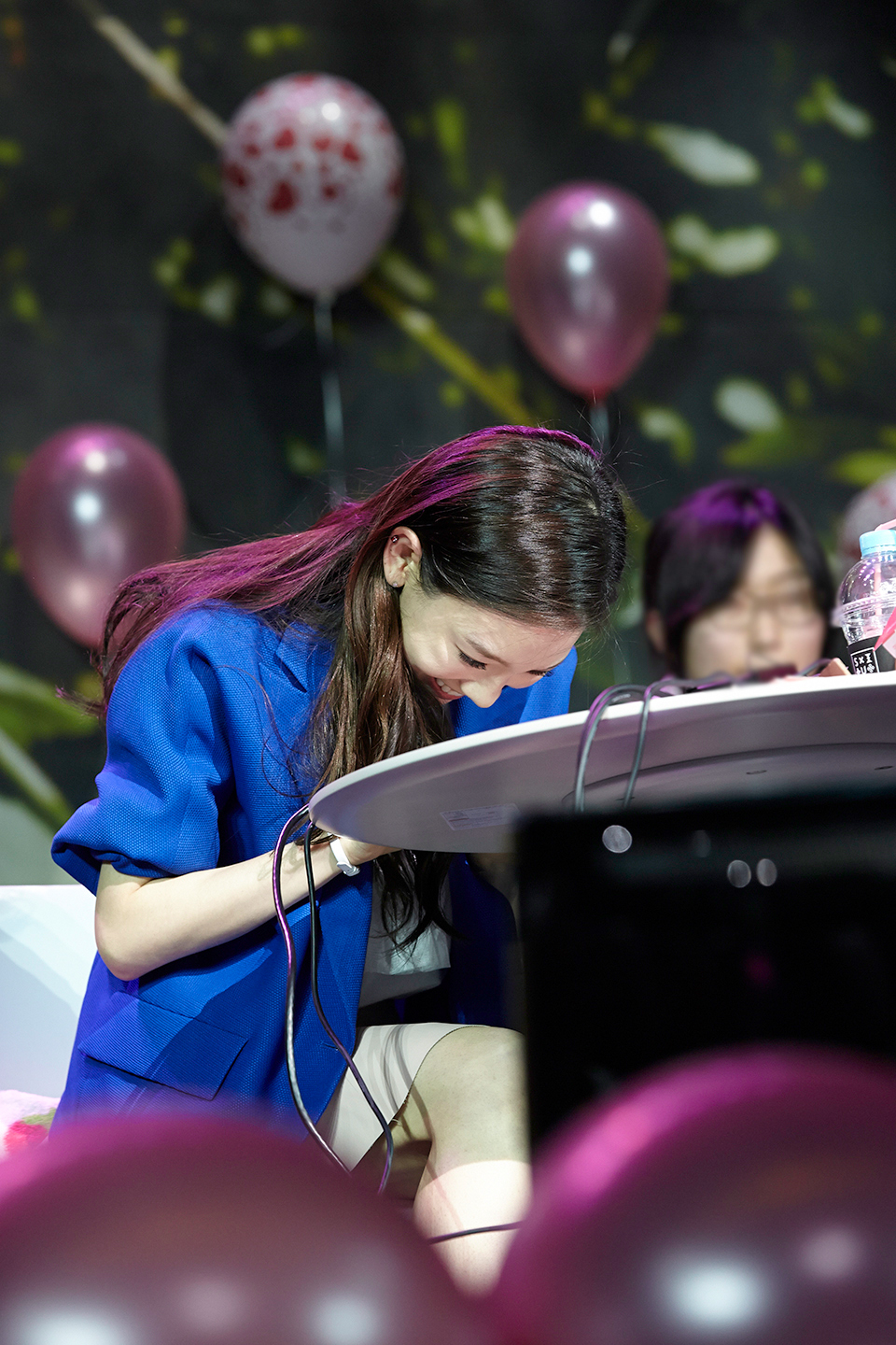 More pictures from SNSD TaeYeon's Birthday Party - Wonderful Generation