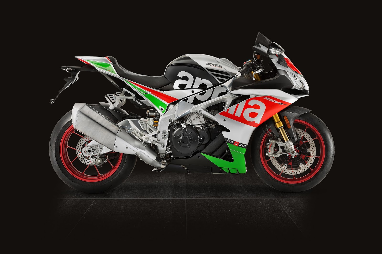 Racing Cafè: Aprilia RSV4 RF 2017