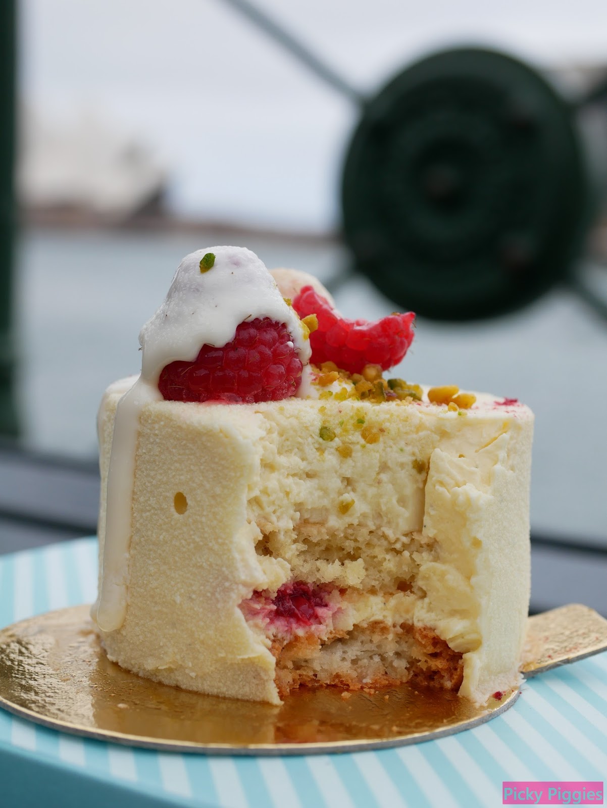 La Renaissance - The Rocks - Picky Piggies