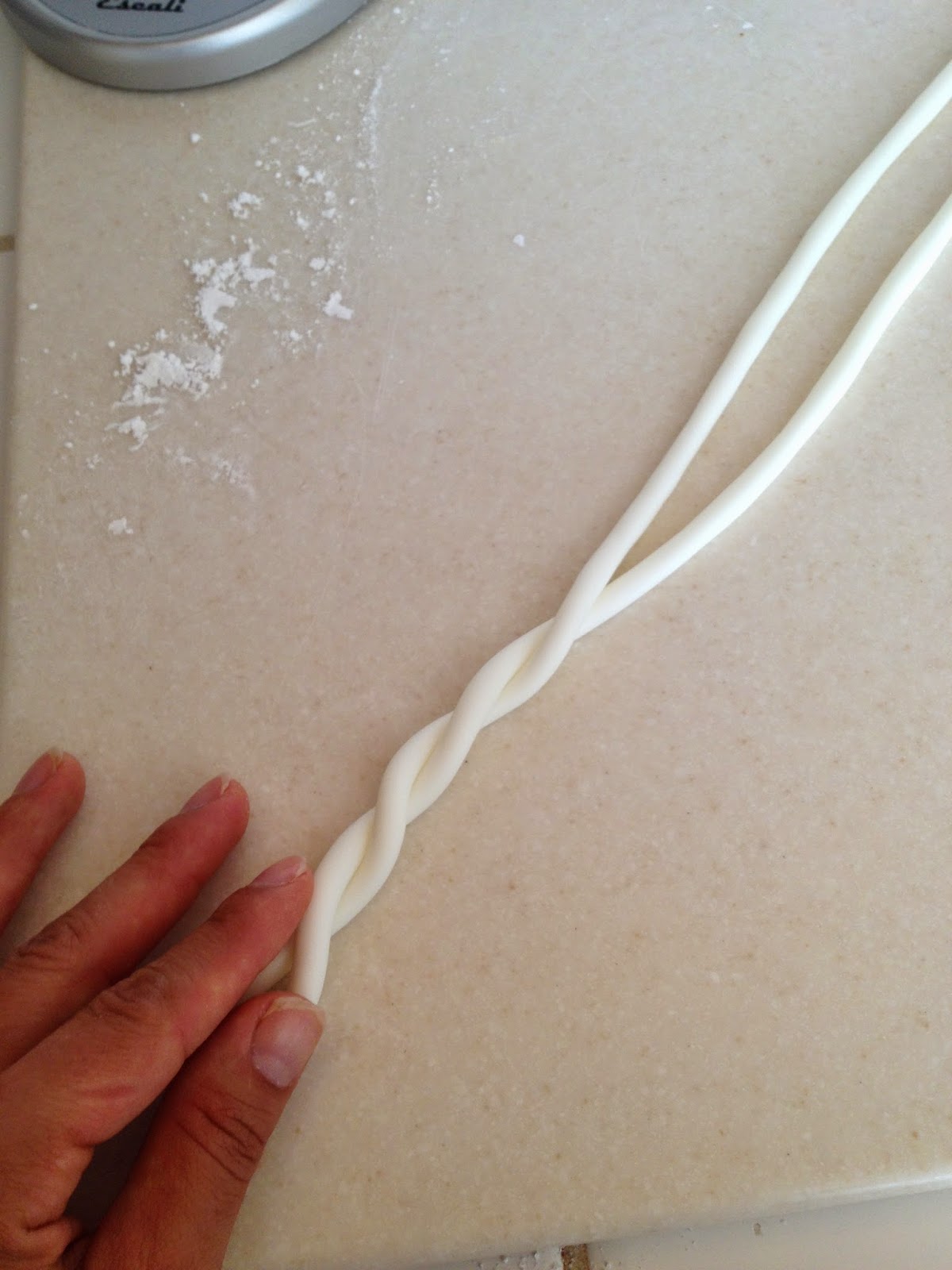 How to Make Fondant Rope