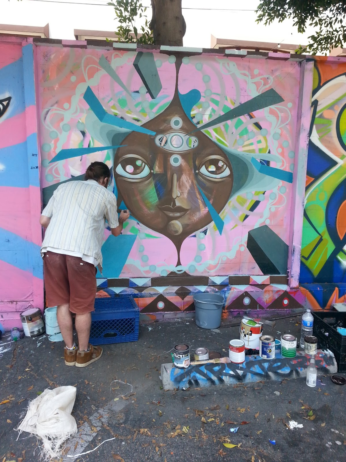 Ethos Art Gallery: ANDY KNIGHTS NEW MURAL IN FAME YARD