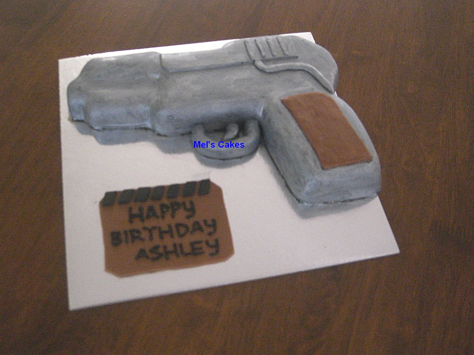 Welcome to Mel's Cakes: June 2012