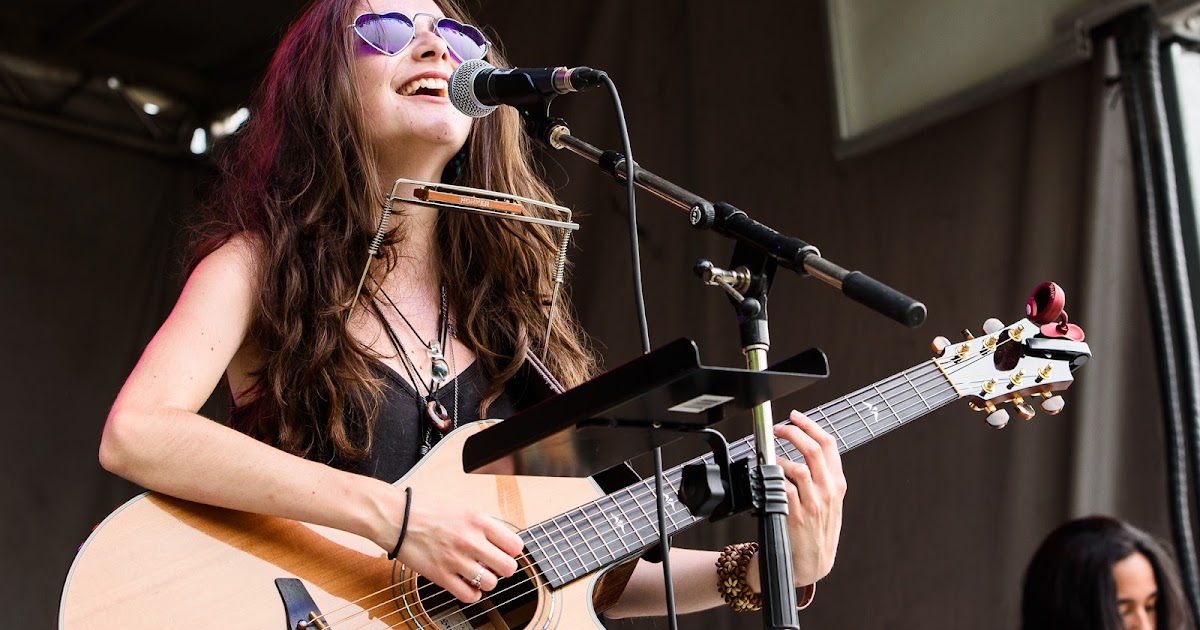 one in ten words: Riverfest Elora 2018: Day 2: Madison Galloway ...