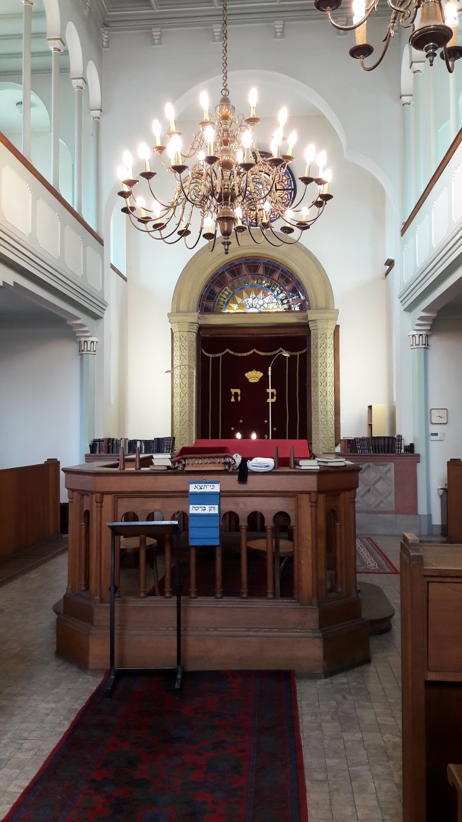 AGAPES & AVENTURES : SAINT-LOUIS : DIALOGUE A LA SYNAGOGUE