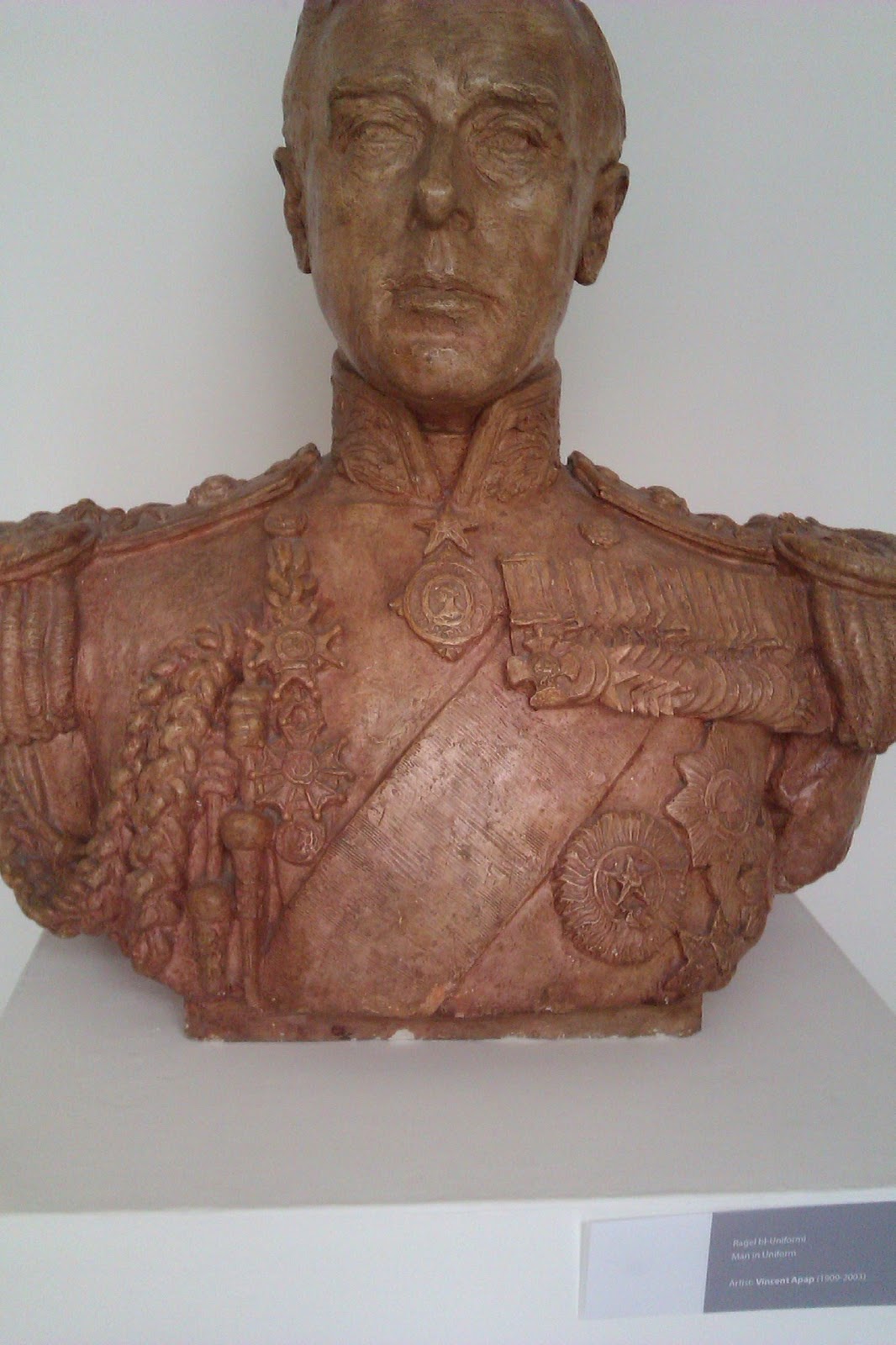 Contextual Influences in Art and Design. : April 2013