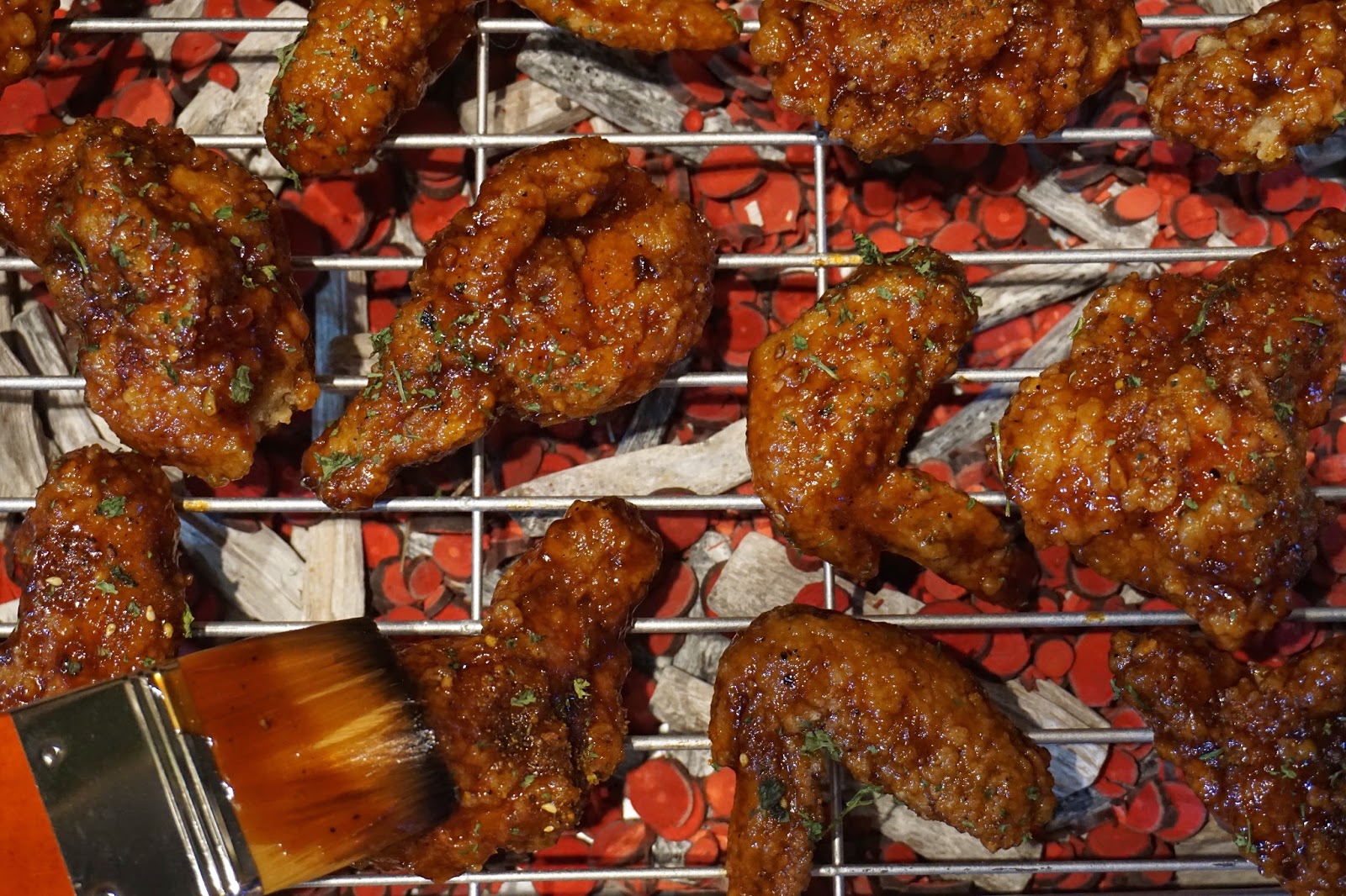 What Mary Loves: Birdhouse Launches New Exciting Chicken Wings Flavors