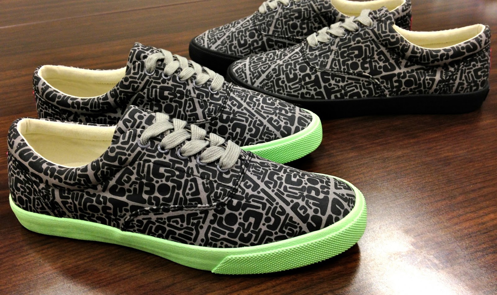 UPENDO'S ART: NEW WORK AUGUST 2013 / Bucketfeet shoe design