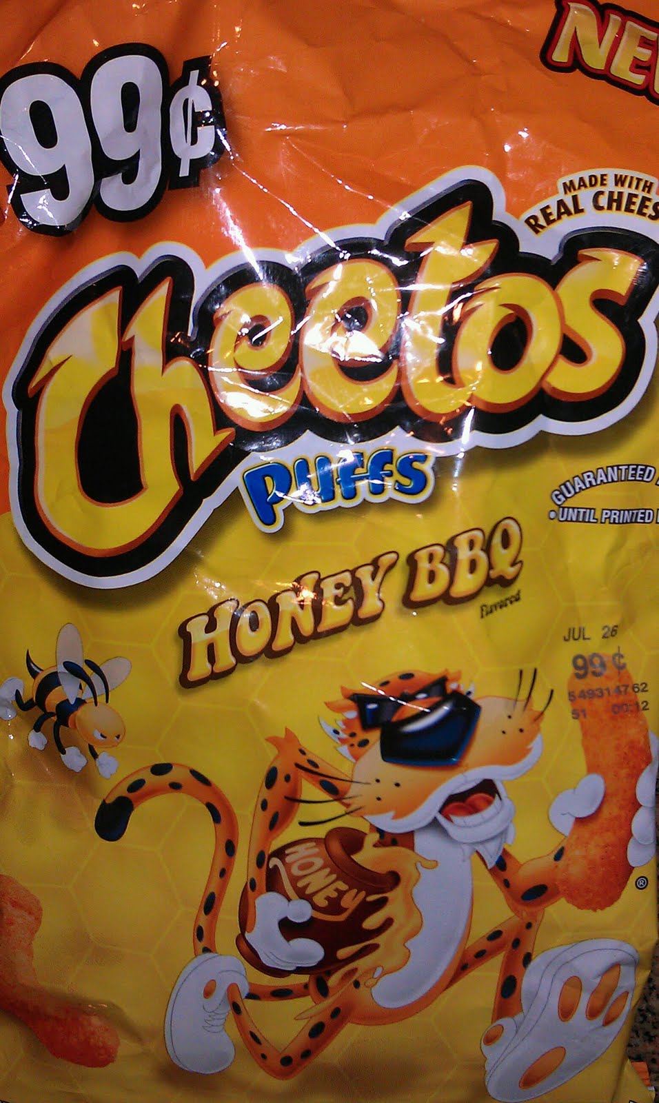That Bootleg Guy: TBG (Quickly) Eats: Honey BBQ Cheetos Puffs