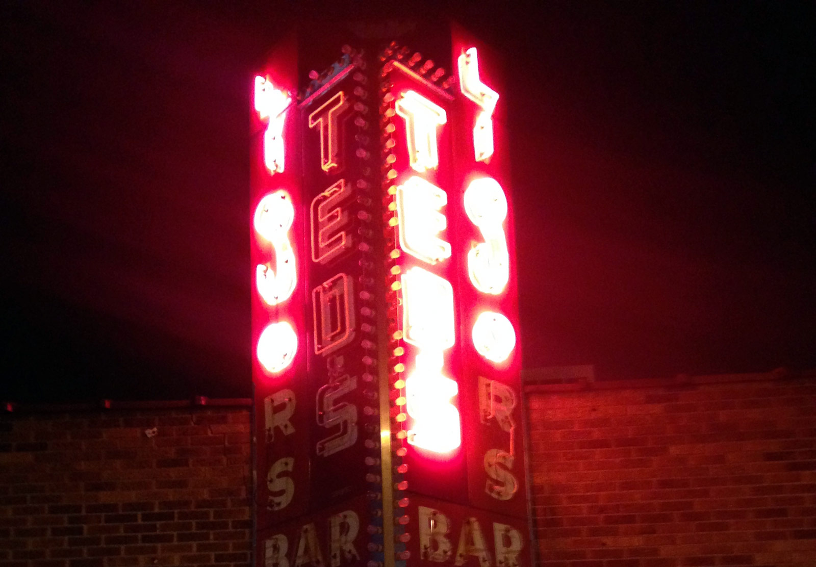 twin city sidewalks: Twin Cities Neon #16