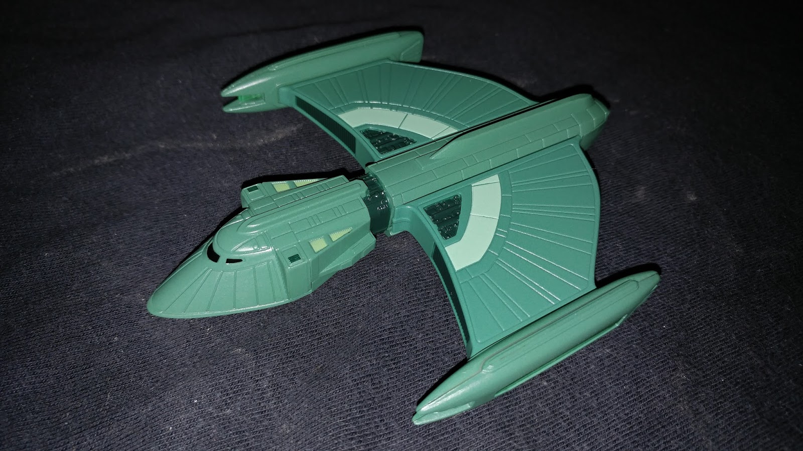 Deep Space Pat: EMvTW 90: Romulan Scout Ship (Lanora Class)