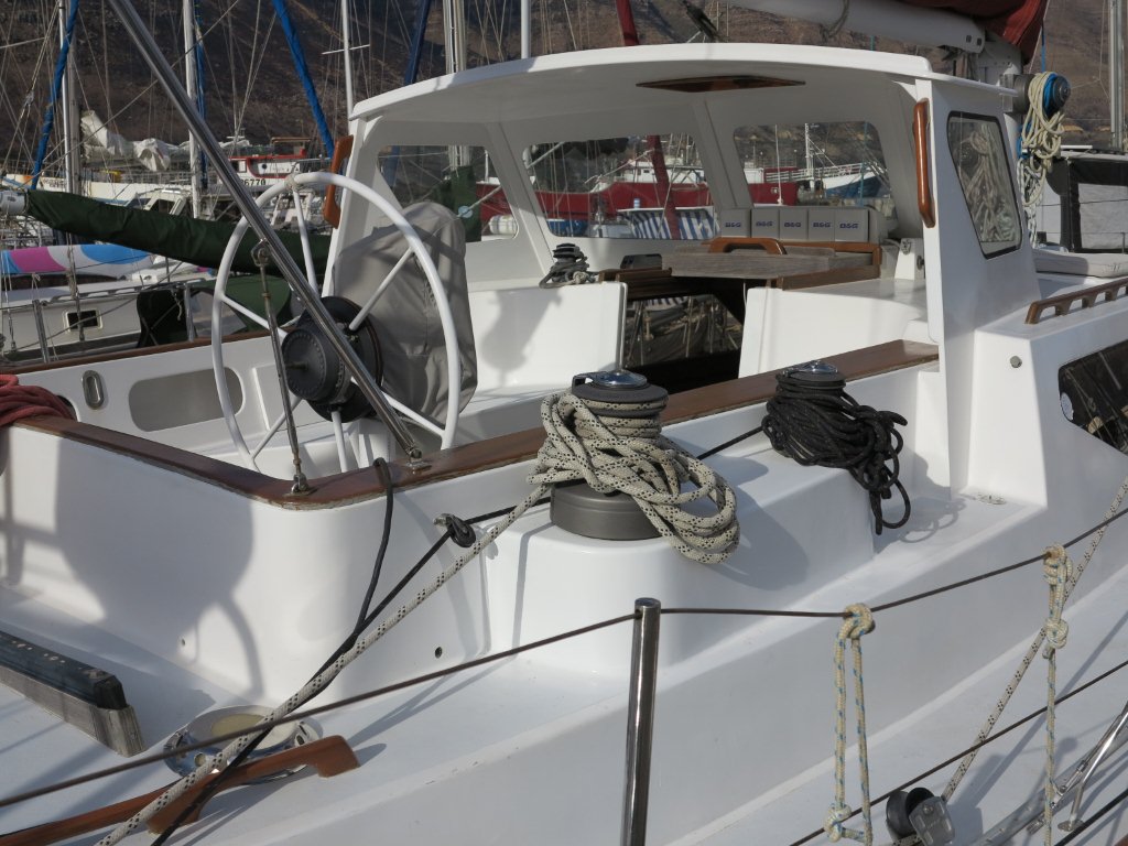 CKD Boats - Roy Mc Bride: Hard dodger to suit a medium sized boat