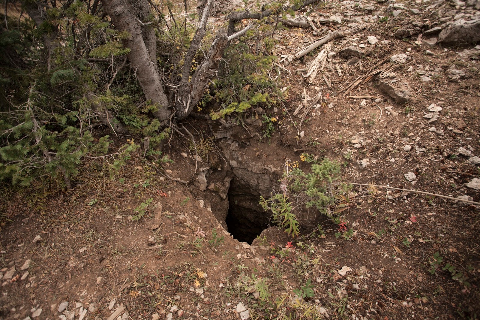 BOATBOX CAVE, UTAH - ADAM HAYDOCK