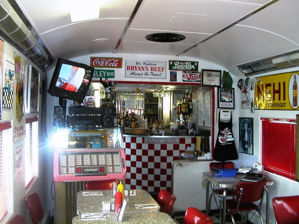 Hicks Car Works: Roadside Diners