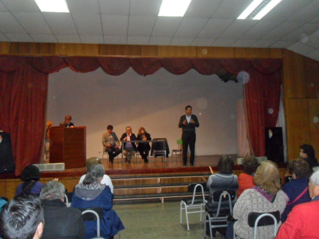 Centro de Salud Familiar Garín: FORO DE SALUD EN QUINTA NORMAL