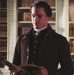 birthdays: Sam ReidSam Reid (gifs)