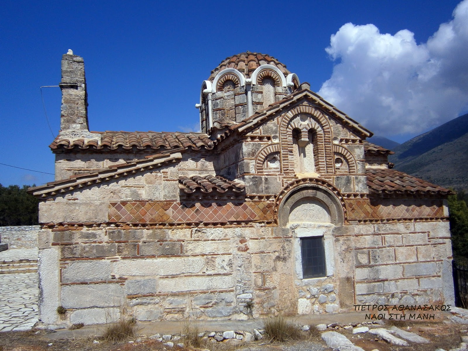 ΝΑΟΙ ΣΤΗ ΜΑΝΗ: ΕΡΗΜΟΣ (ΑΓΙΑ ΒΑΡΒΑΡΑ)