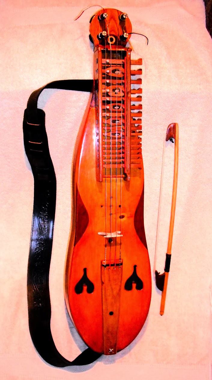Backcountry Strings: More of those moraharpas...