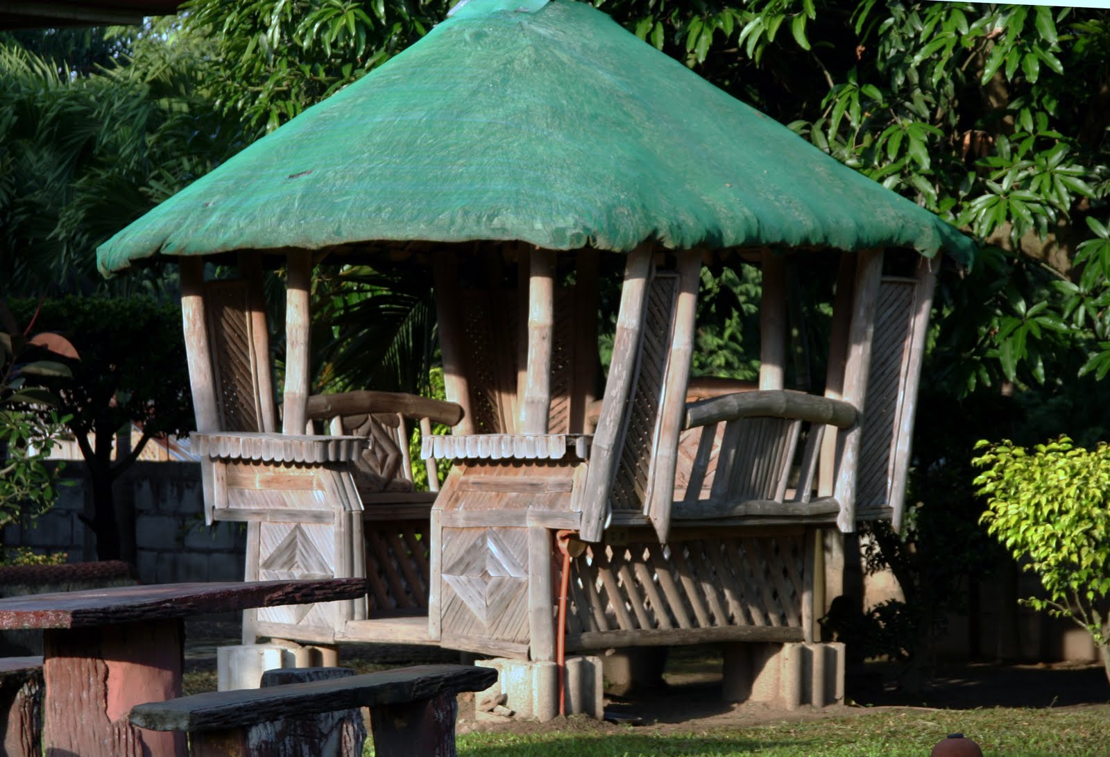 Naturalist's World - Dr Abe V Rotor : The Nipa Hut - Living Symbol of ...