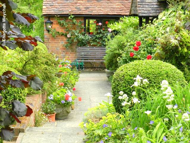 Small is Beautiful II - Old Buckhurst, Kent