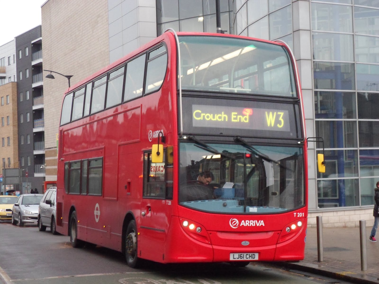 The Circle of London : All Change Route W3!