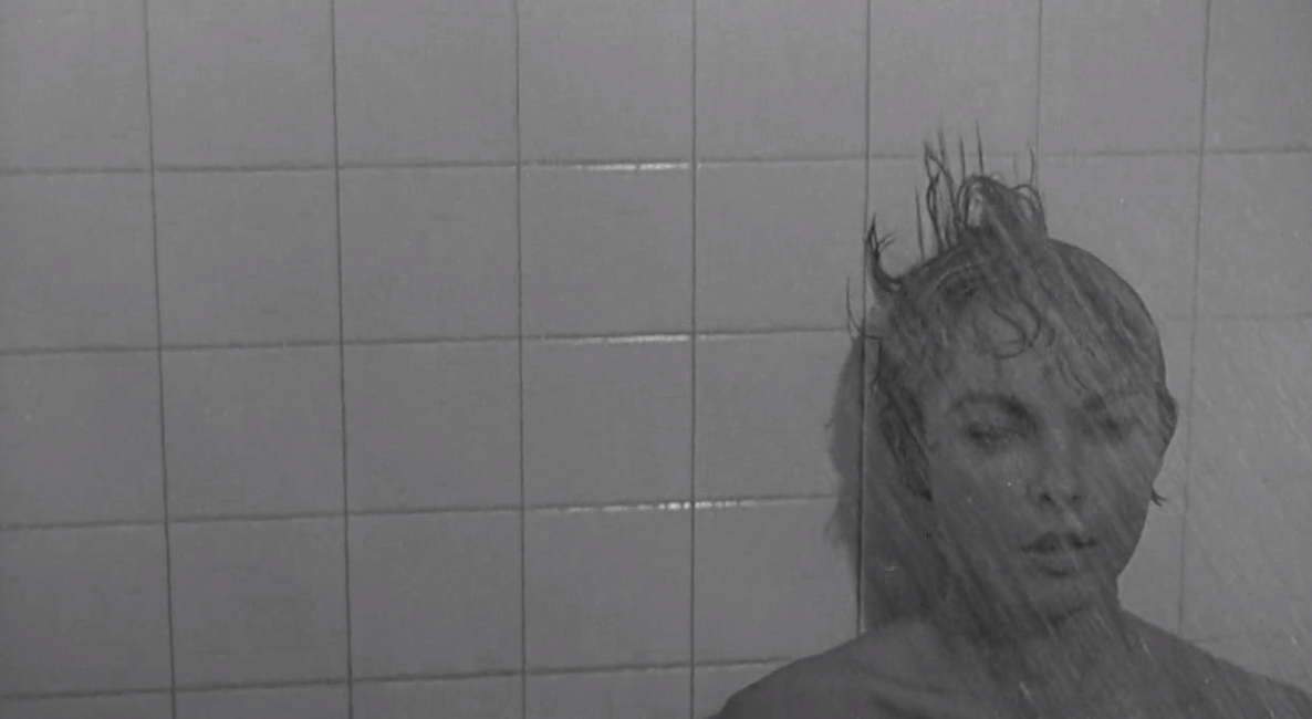 FlyingBox: #5 Psycho (1960) - Movie Review