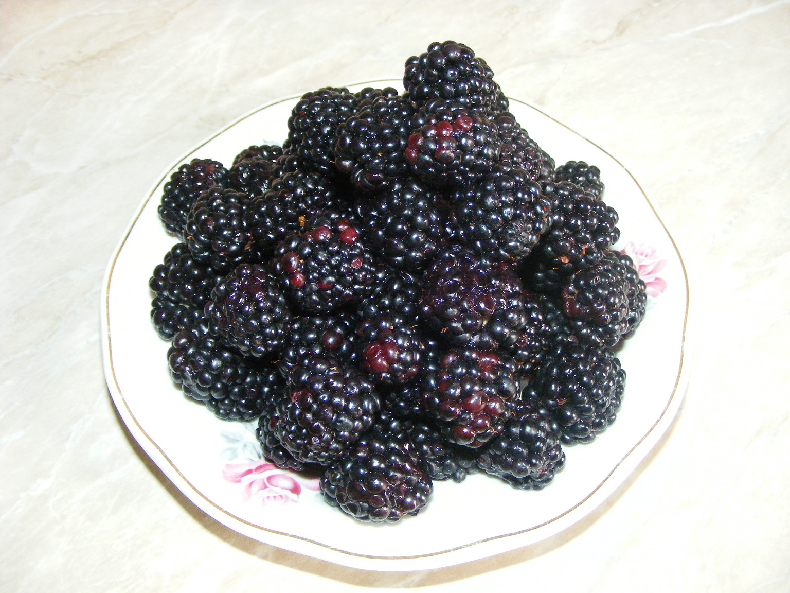 Prajitura cu mure | Preparatedevis.ro