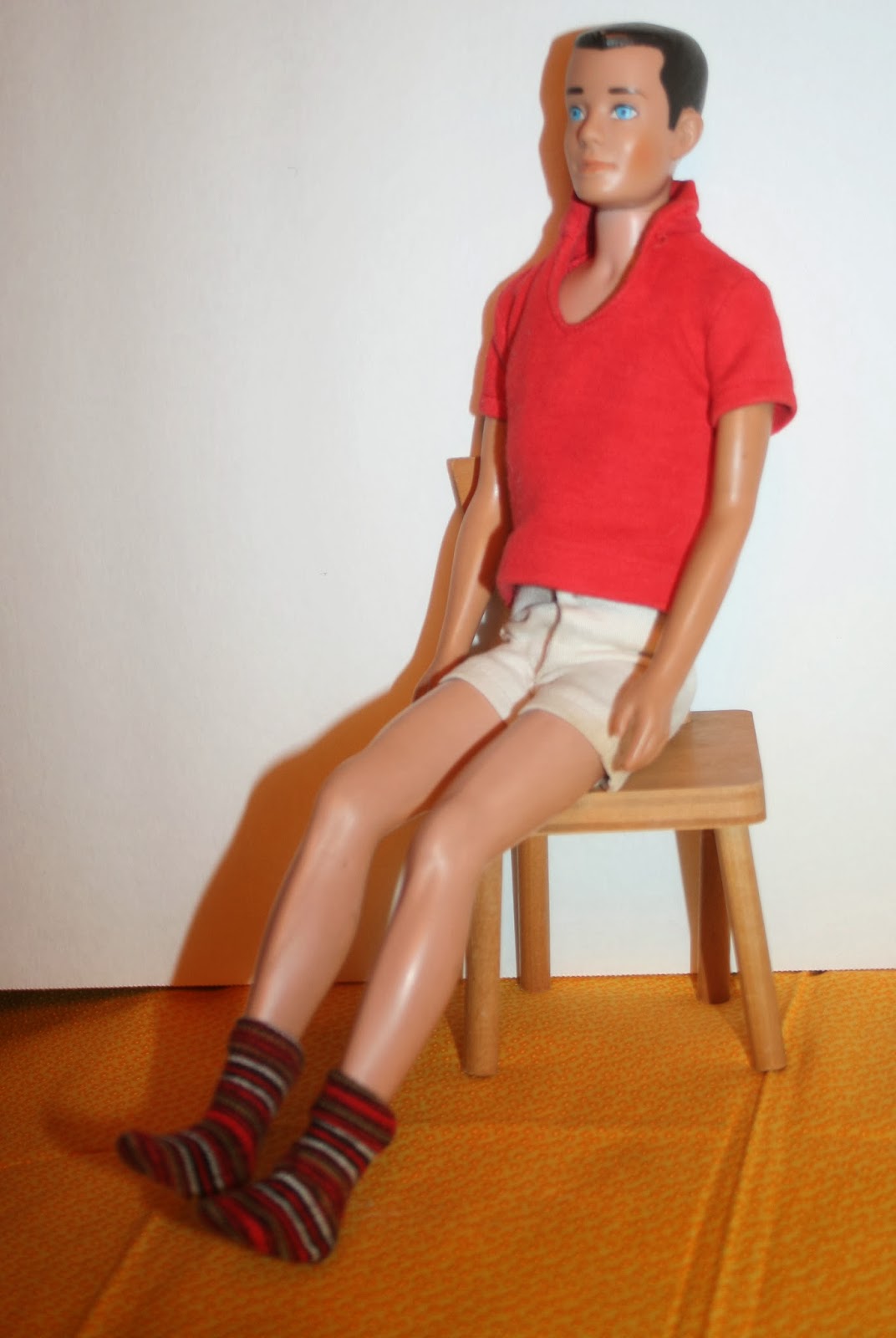 PLANET OF THE DOLLS: Doll-A-Day 40: Happy Birthday Ken! with Bendleg ...