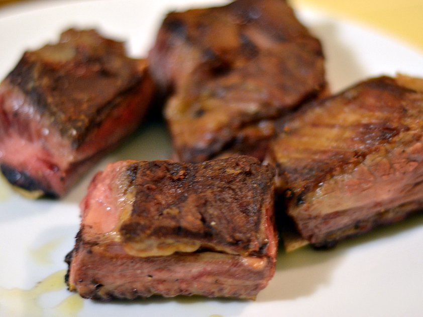 The Foodie Couple: Beef Short Ribs with Tomatoes & Roasted Poblanos
