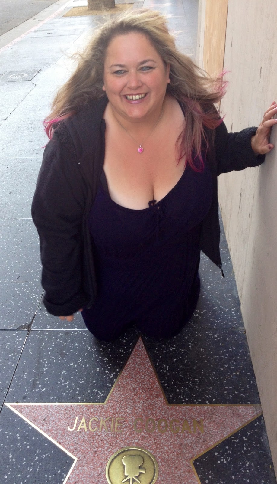 Thinking Pink: Hollywood Show Wrap Up Pics