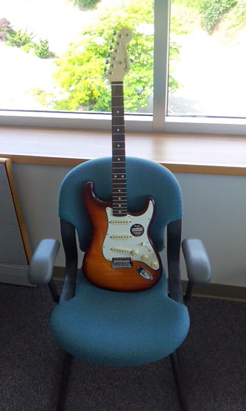 Steve's Gear & Music Blog: MIM Plus Top w/ KWS Neck & Fat 50's Pickups