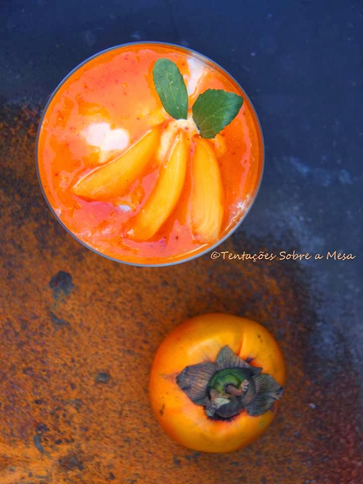 Tentações sobre a Mesa: Mousse de Diospiro