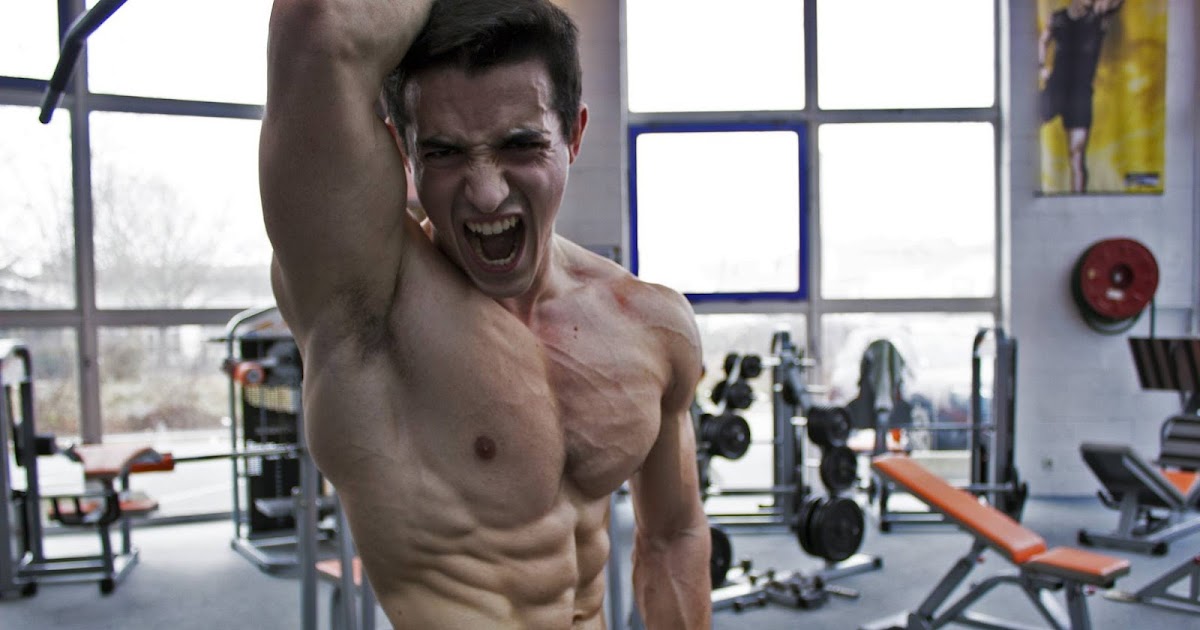 Tibo InShape : le Youtuber imite La Montagne de Game of Thrones et c ...