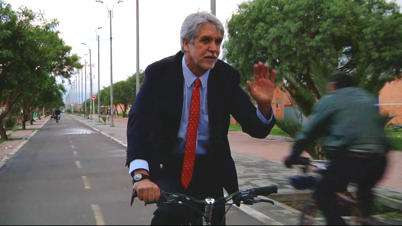 TrustMovies: On DVD: URBANIZED--Gary Hustwit's third design documentary ...