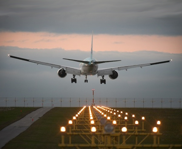 Qué tan difícil será aterrizar un avión. - Aviación al Día