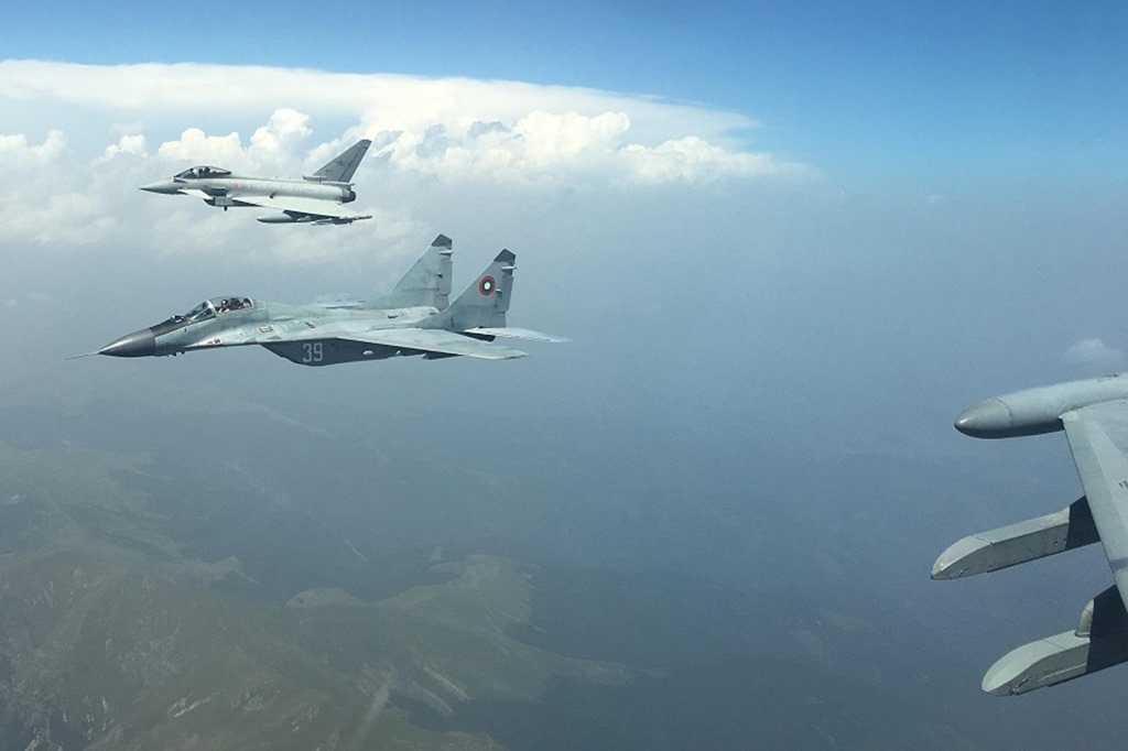 ITALIAN EUROFIGHTERS TRAIN TOGETHER WITH BULGARIAN MIG-29S - Blog ...