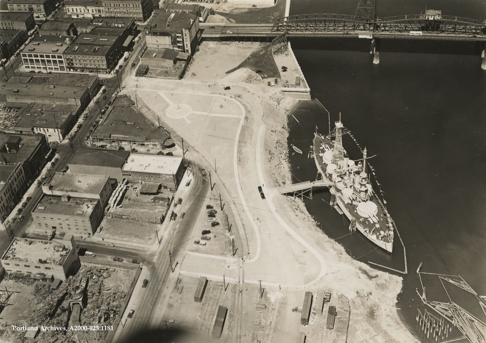 Pergelator: USS Oregon