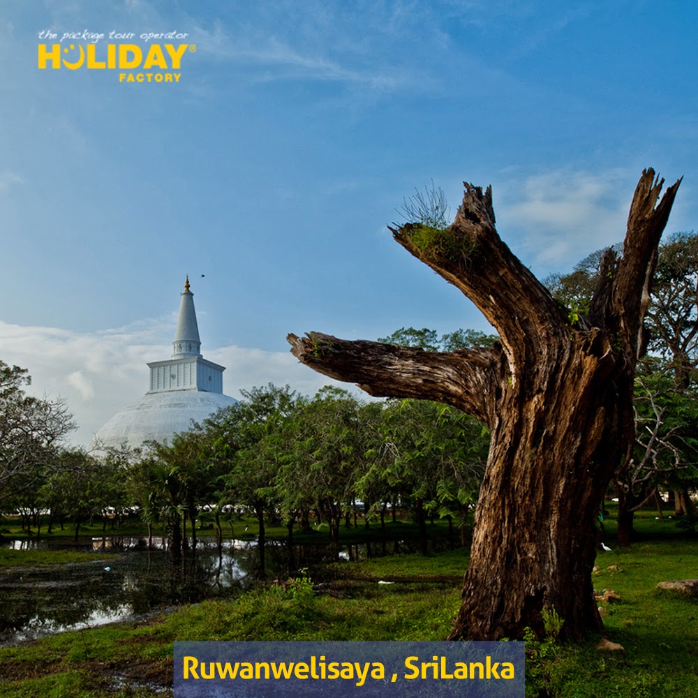 Holiday Factory: Ruwanwelisaya, SriLanka