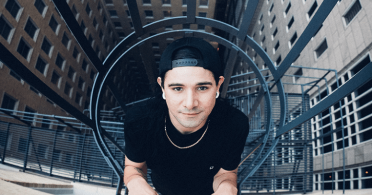 Skrillex sube el videoclip de Face my Fear en su canal de Youtube