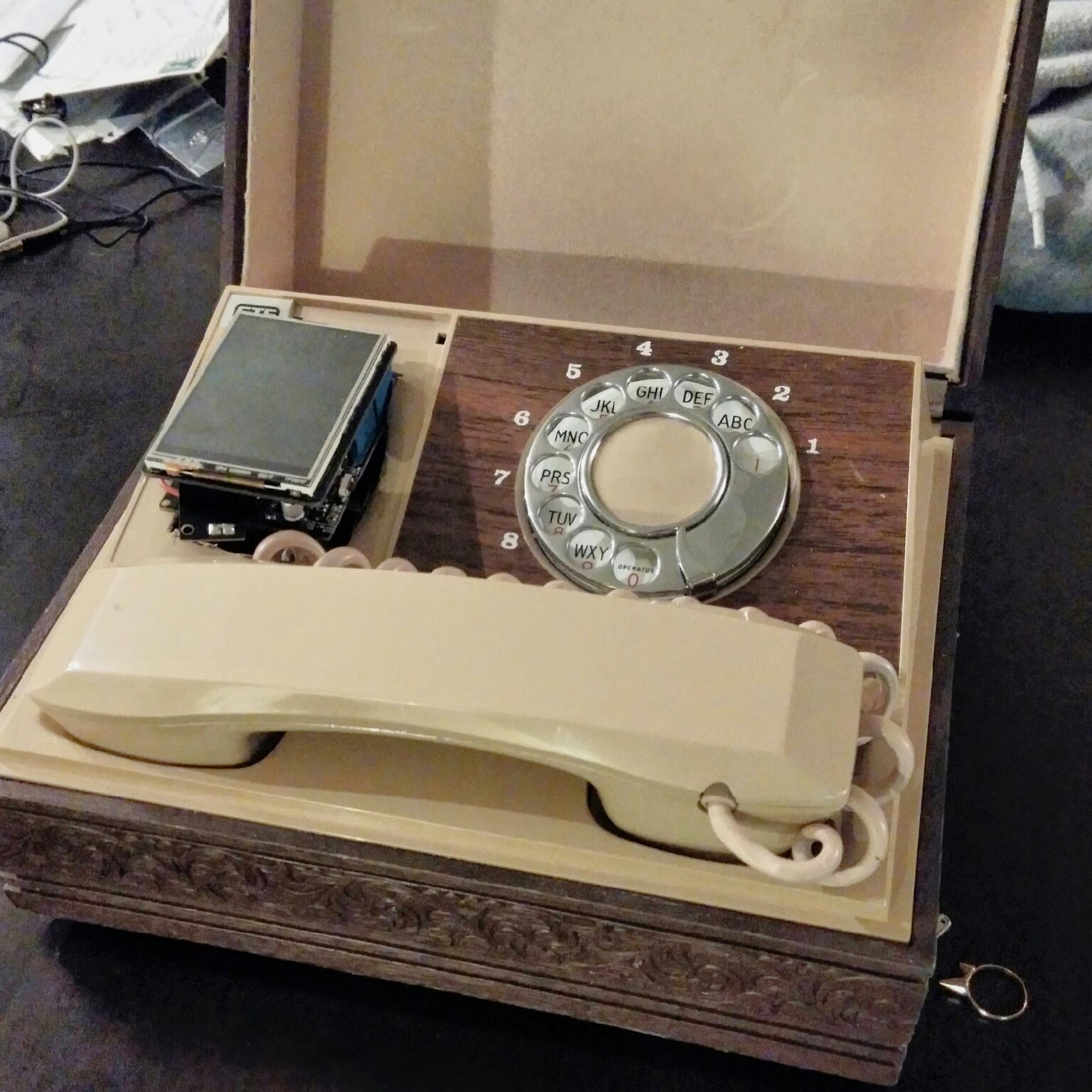 Dylan's Projects: The Rotary Cell Phone Improved