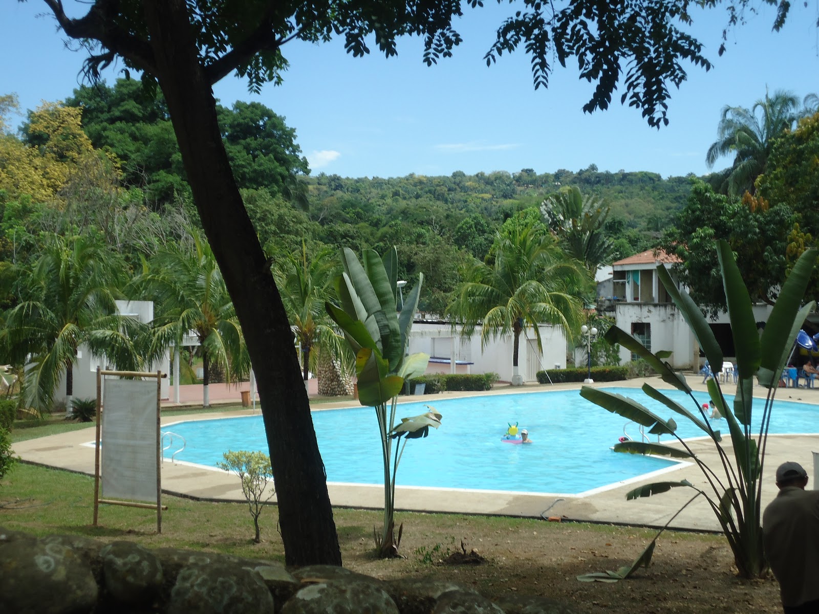 CONDOMINIO BOSQUE DEL RIO BONITO