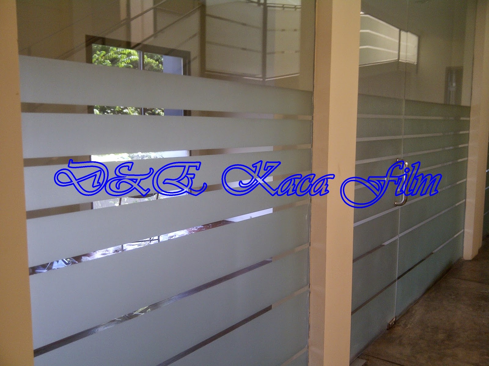 Kaca Film Surabaya: Spesifikasi Kaca Film Sandblast