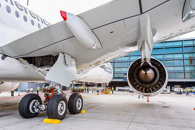 A350 XWB News: A removal in one engine during the A350 flight testing ...